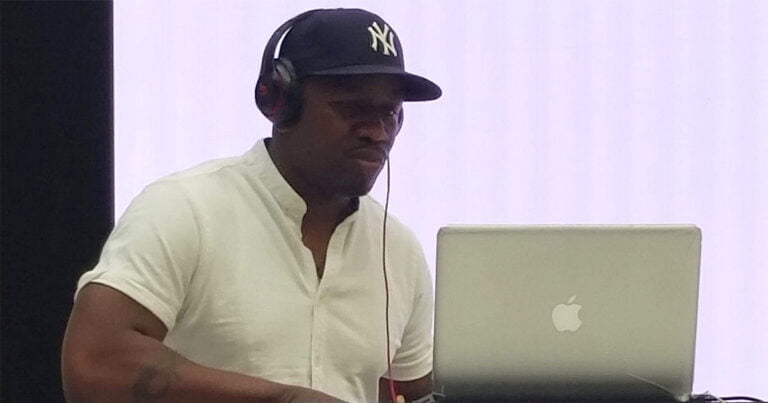 17 Deaf Musicians Who Changed Music Forever - All Deaf